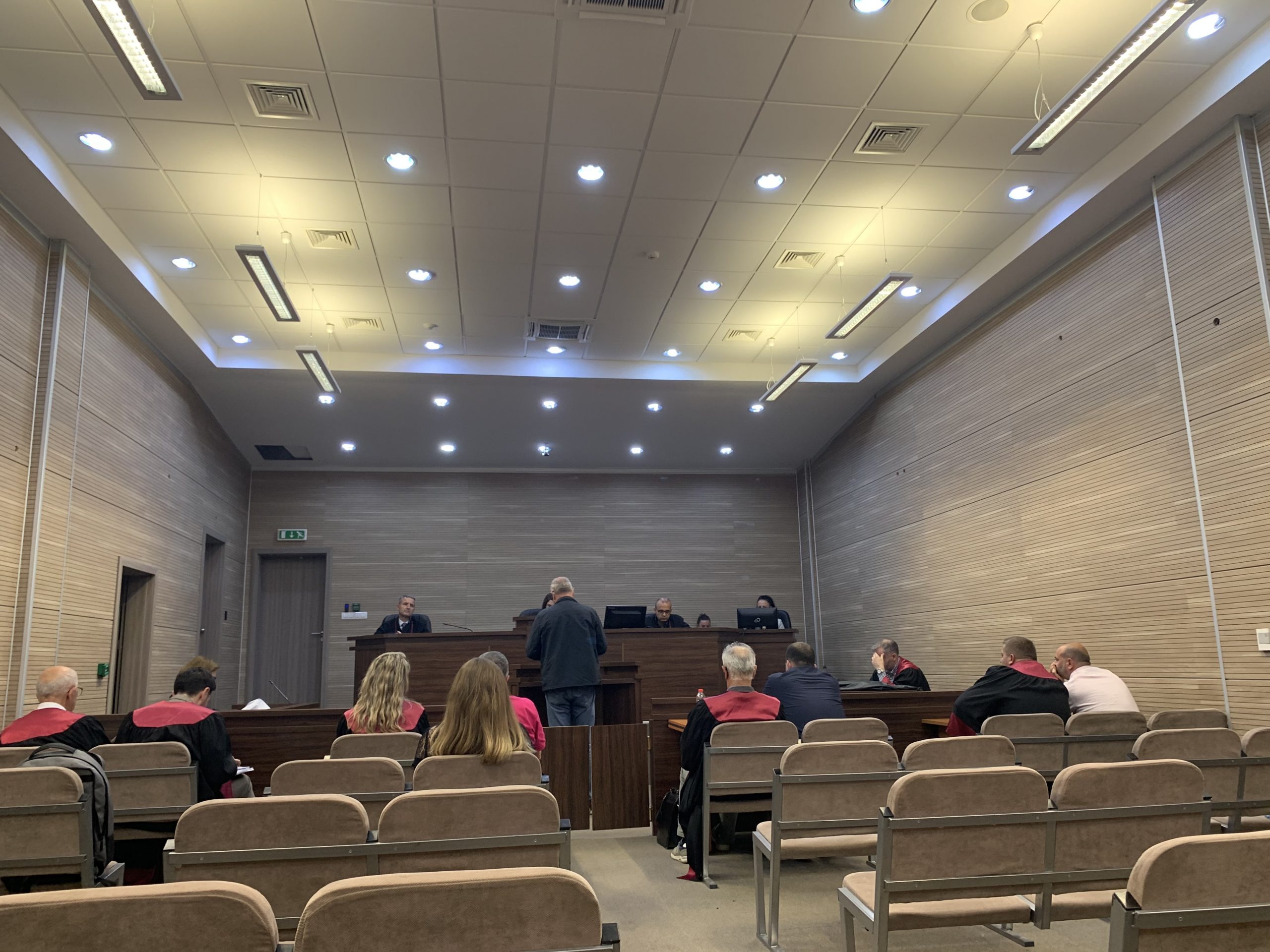 Rasti Ukë Rugova dhe të tjerët, dëshmitarët pranojnë se kishin aplikuar ...