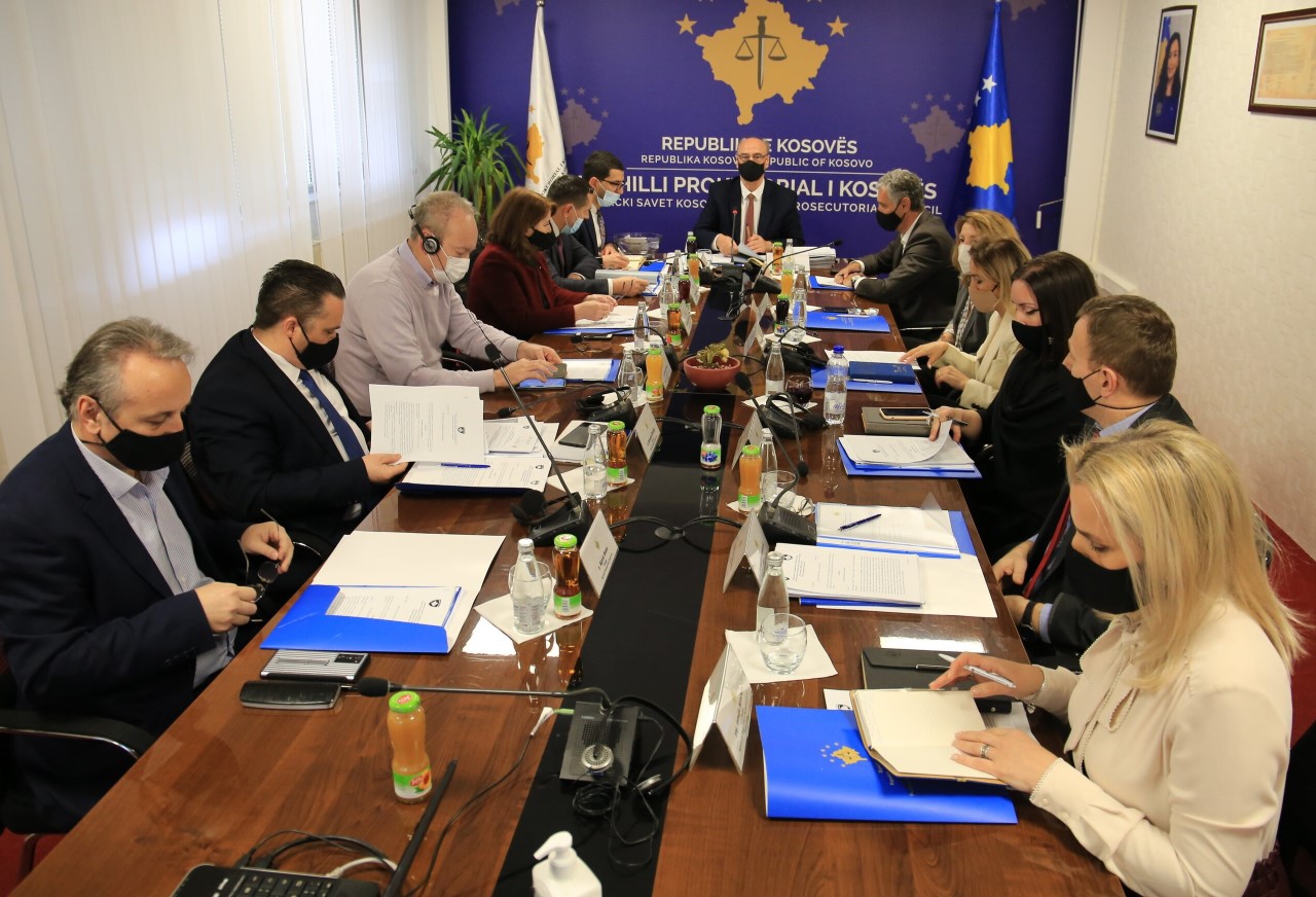 Gjashtë kandidatë aplikojnë për pozitën e Kryeprokurorit të Shtetit ...