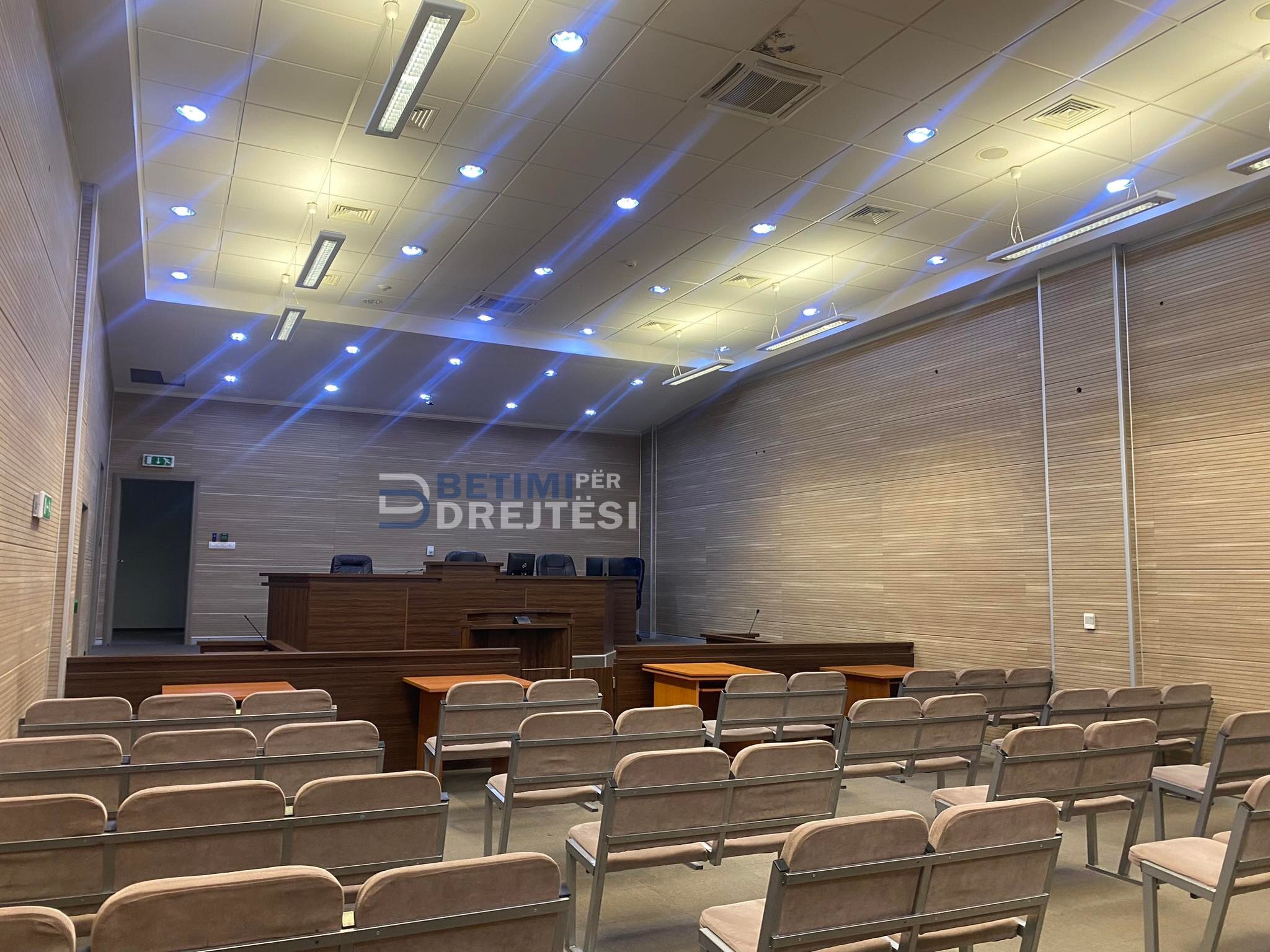 Në mungesë të ndërhyrësit, shtyhet seanca në kontestin për vërtetim ...