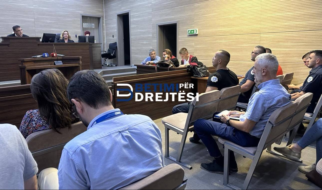 Dëshmitari thotë se i akuzuari Alidemaj ia ka masakruar babanë në ...