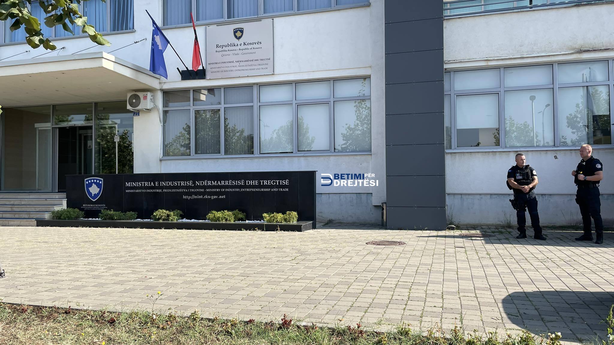 Afera e rezervave shtetërore: Avokatura Shtetërore më 2 gusht ushtroi ... Afera e rezervave shtetërore: Avokatura Shtetërore më 2 gusht ushtroi ...