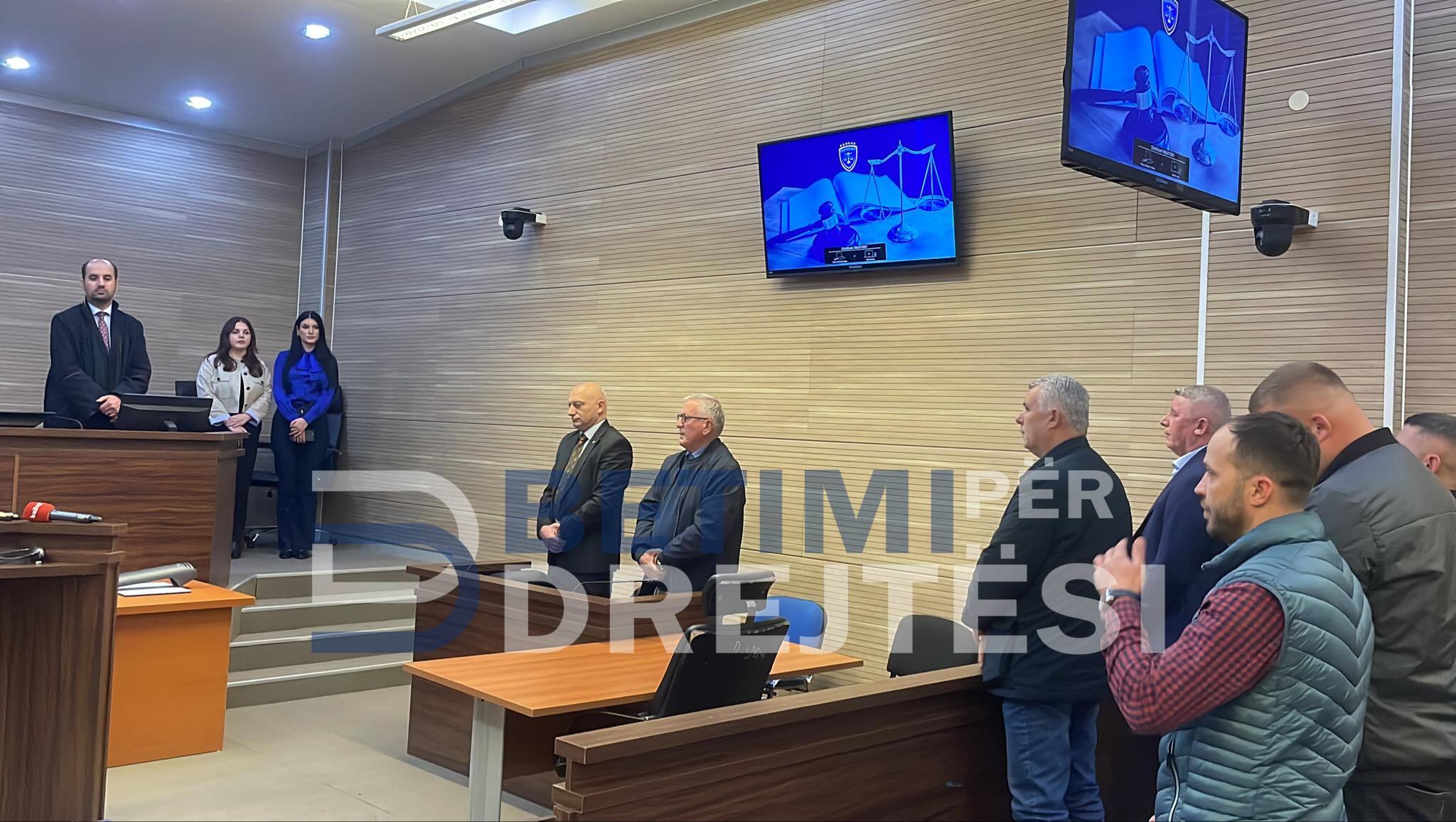 Sylejman Selimi dhe Jahir Demaku lirohen nga akuza për krime lufte ...