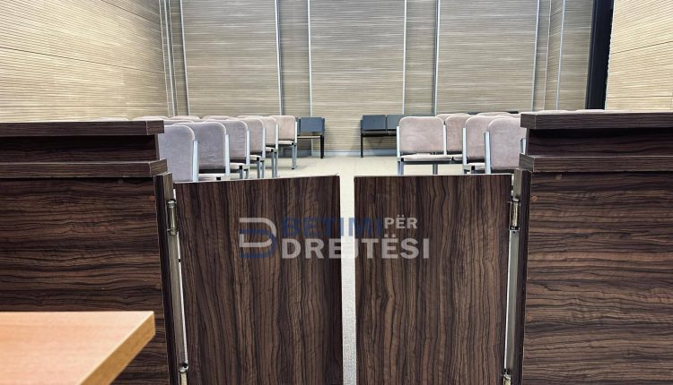 Me kërkesë të prokurorit, anulohet seanca ndaj të akuzuarit për vrasjen ...