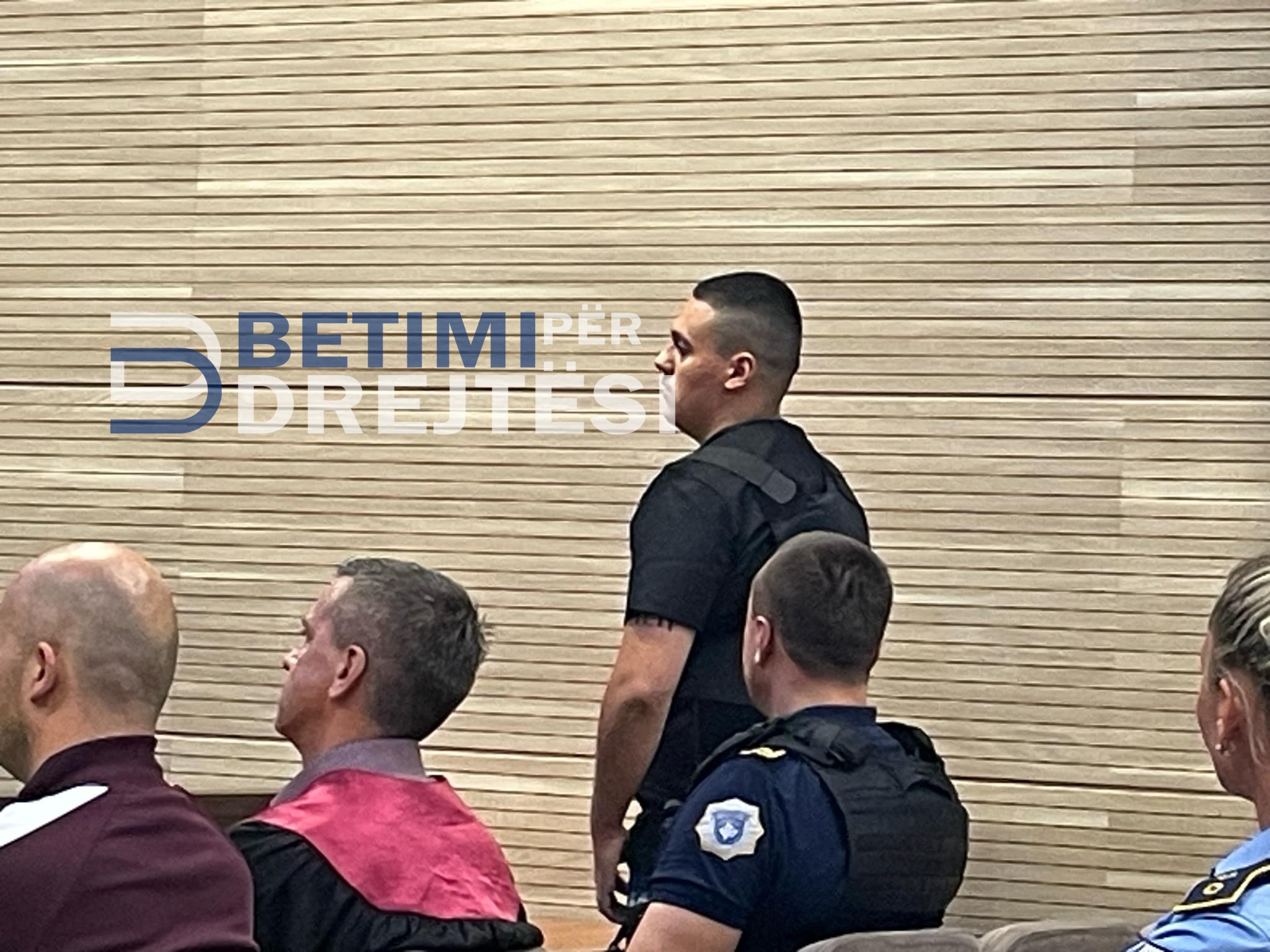 Shkumbin Sekiraqa dhe i akuzuari tjetër deklarohen të pafajshëm për ...