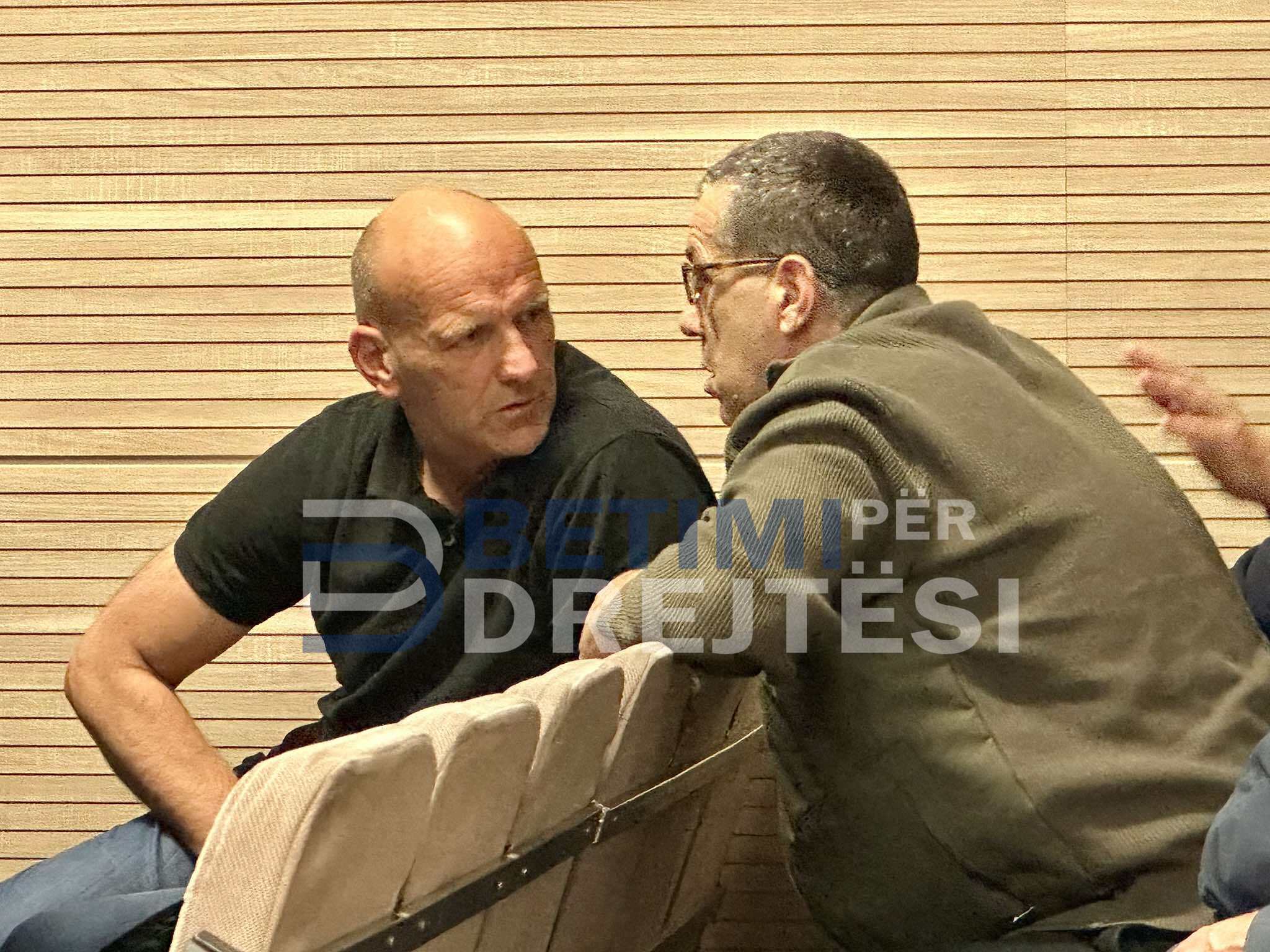 Bashkëshortja e njërit prej të akuzuarve thotë se nga mediat ka kuptuar ...