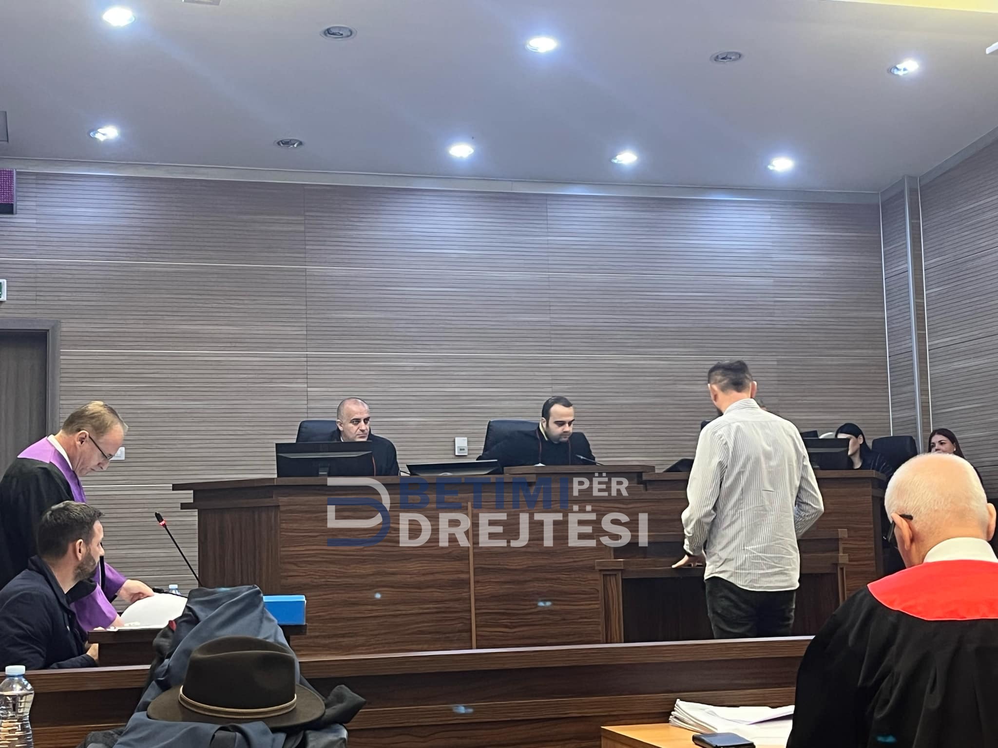 Rasti “400 kg kokainë”, ish-zyrtari financiar i “MC Food” flet për ...