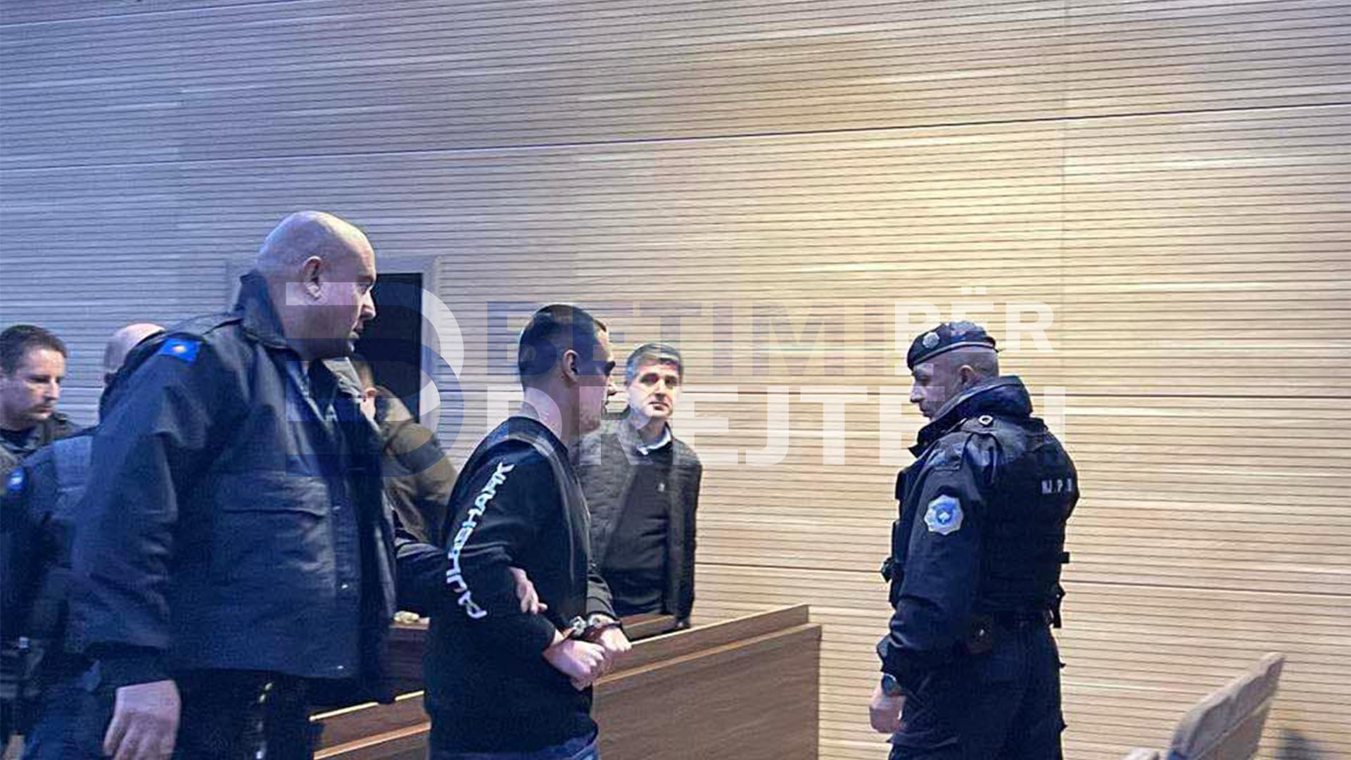 Shkumbin Sekiraqa dënohet me 4 vjet e gjysmë burgim për lëndim të lehtë ...