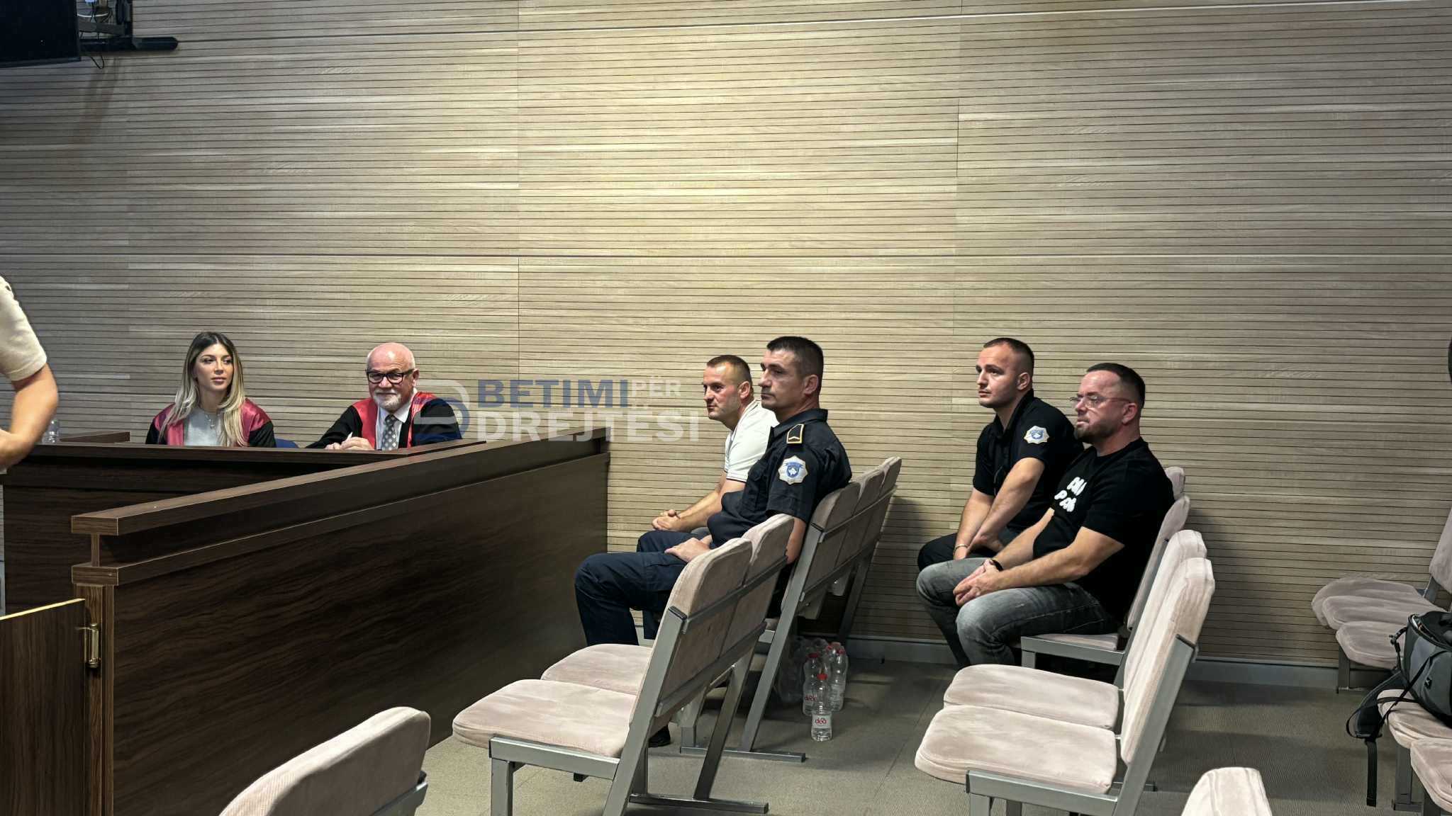 Me kërkesë të dëshmitarit Faton Shoshi, mbyllet për publikun seanca ...