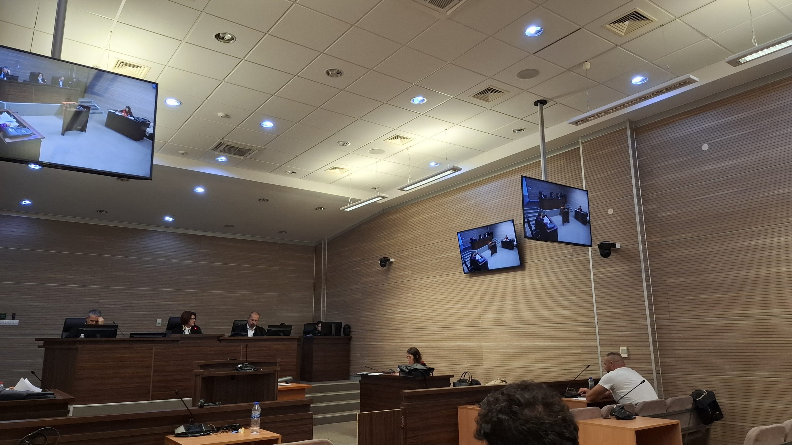 Prokuroria thotë se u vërtetua që zyrtari korrektues ka kryer veprën e ...
